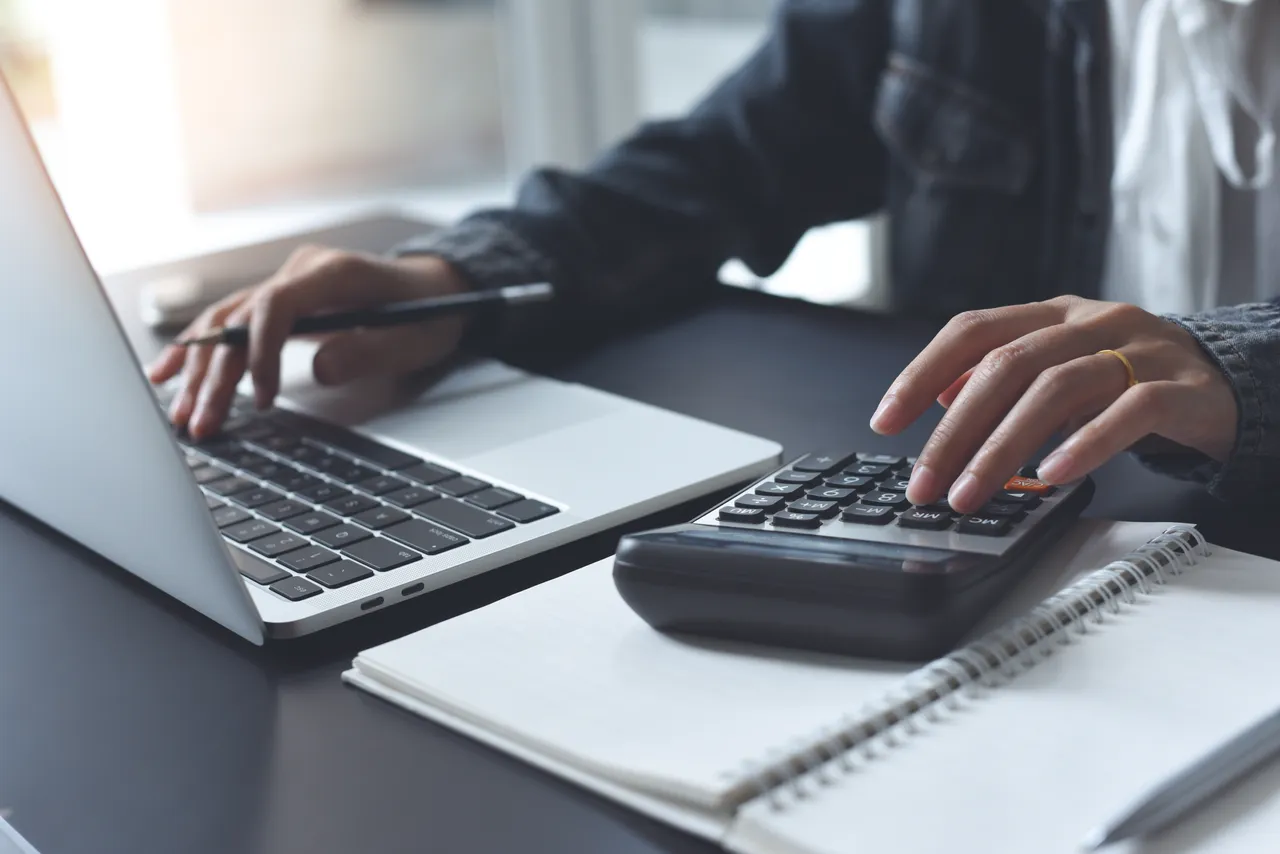 How To Calculate Sales Revenue: Benefits, Formulas, & Examples