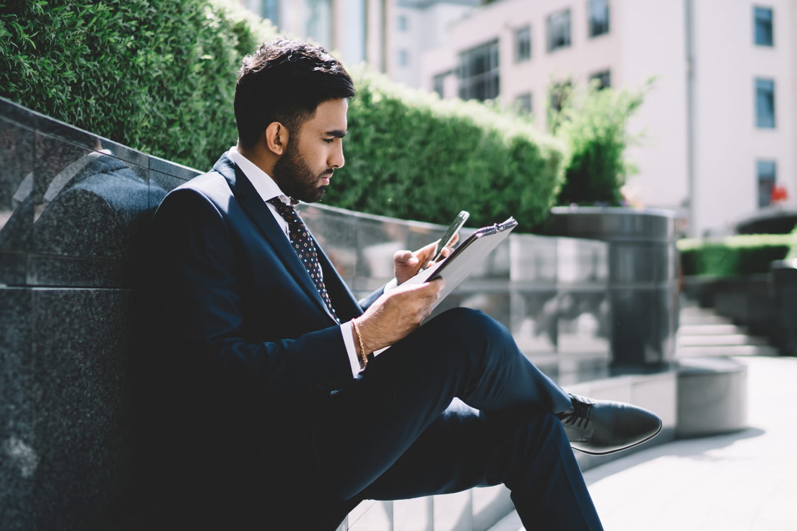 7 Formal Email Examples + Templates