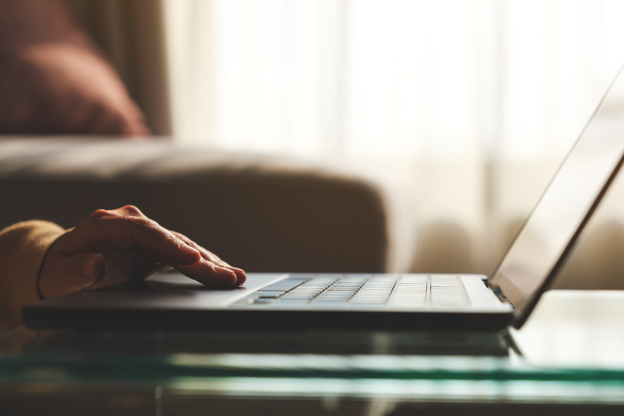 Sales Pitch Email Examples to Boost Your Sales Strategy