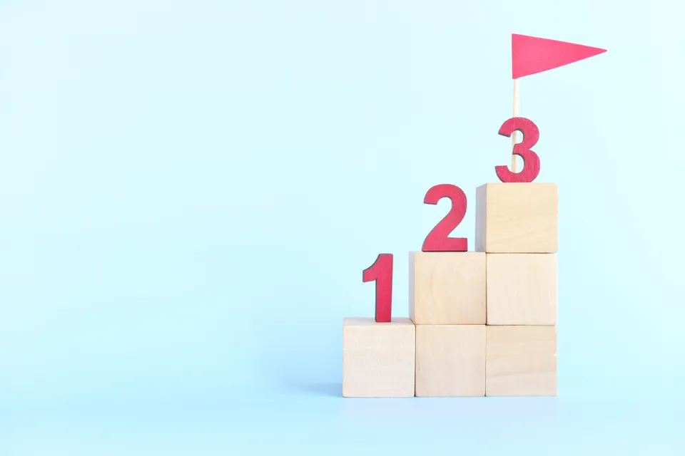 4 Sales Email Sequence Examples That Drive Conversions